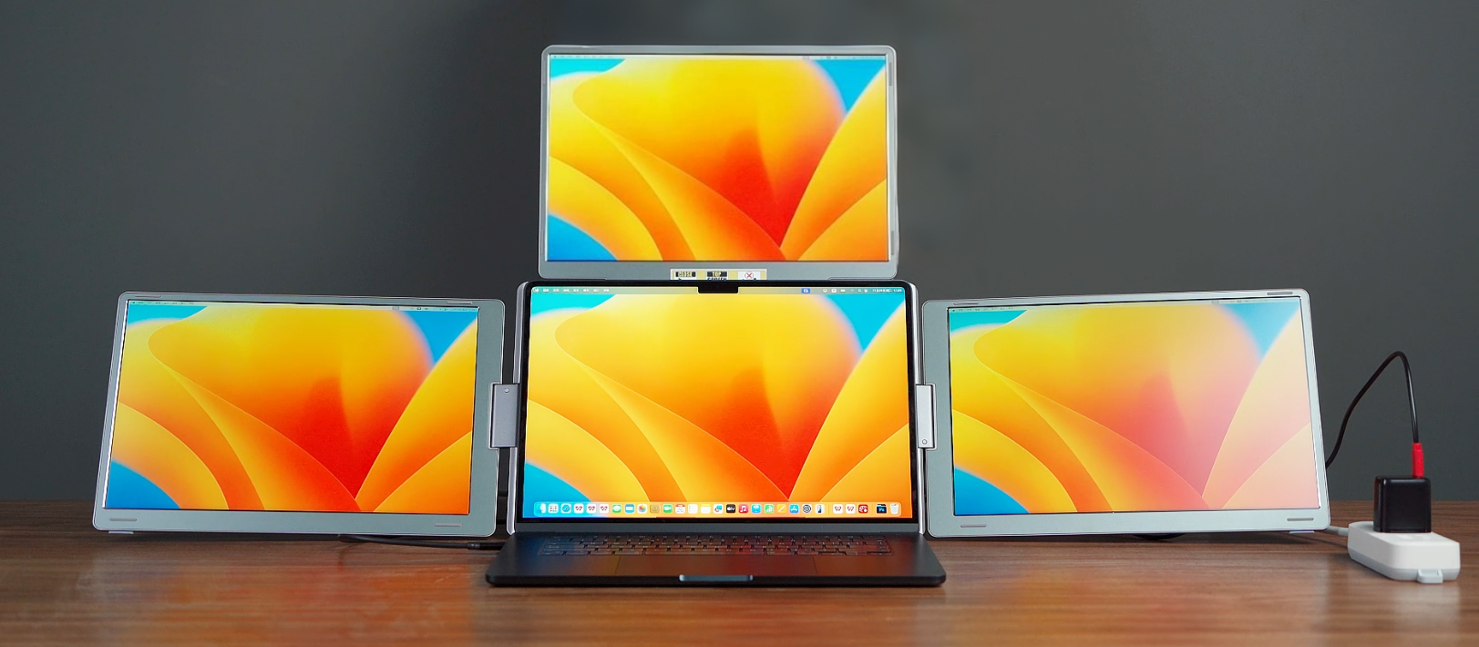 The Quad-Monitor Guide: Setting Up a Triple-Screen Extender with a ...