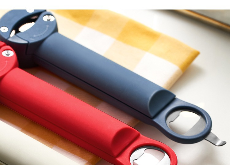 Multifunctional can opener