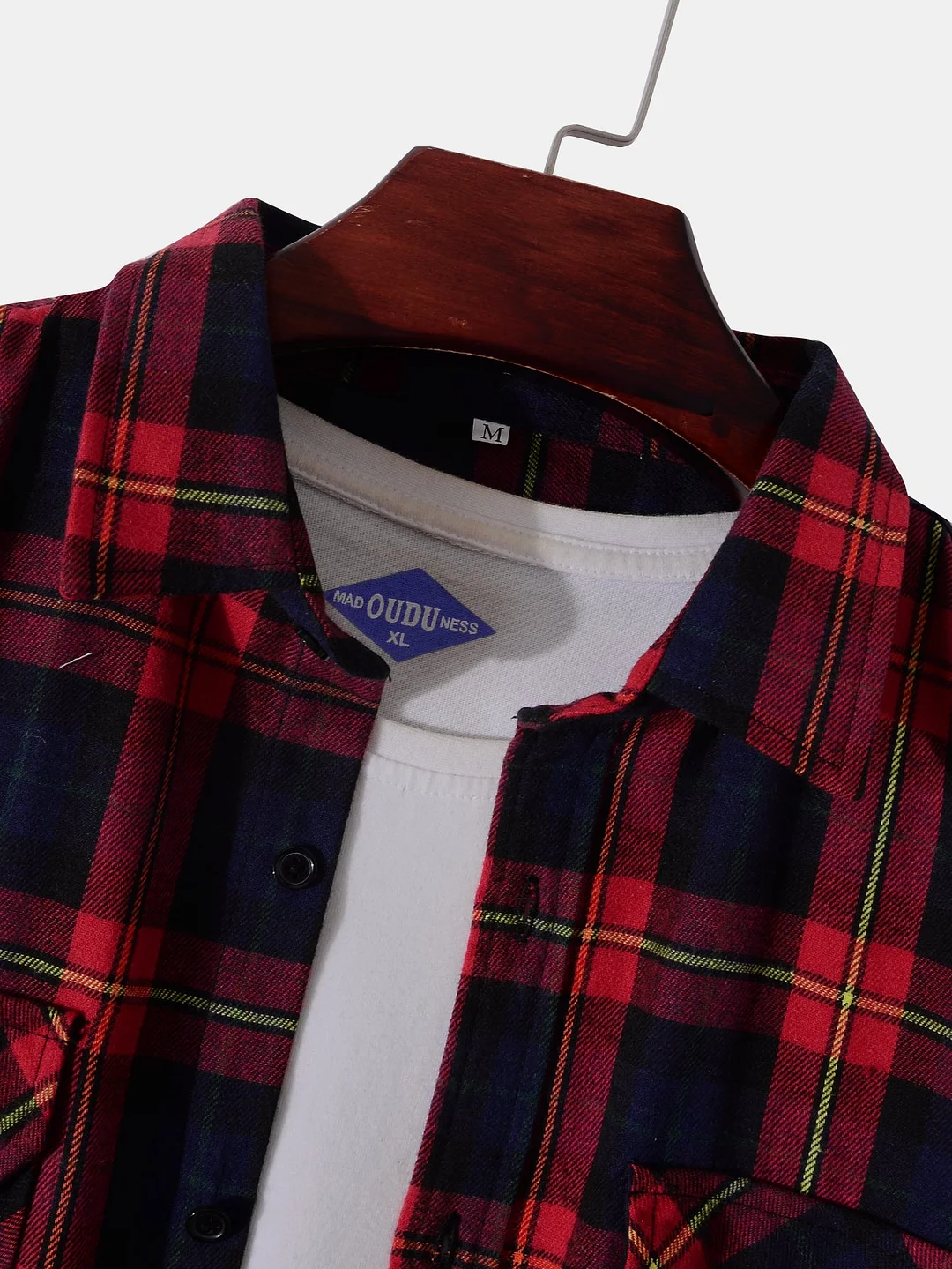 Men‘s Plaid Button Up Shirt With Pockets
