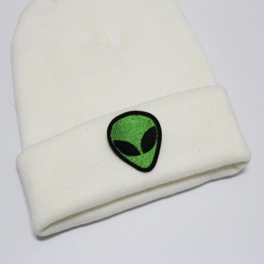 ALIEN EMBROIDERED BEANIE HAT