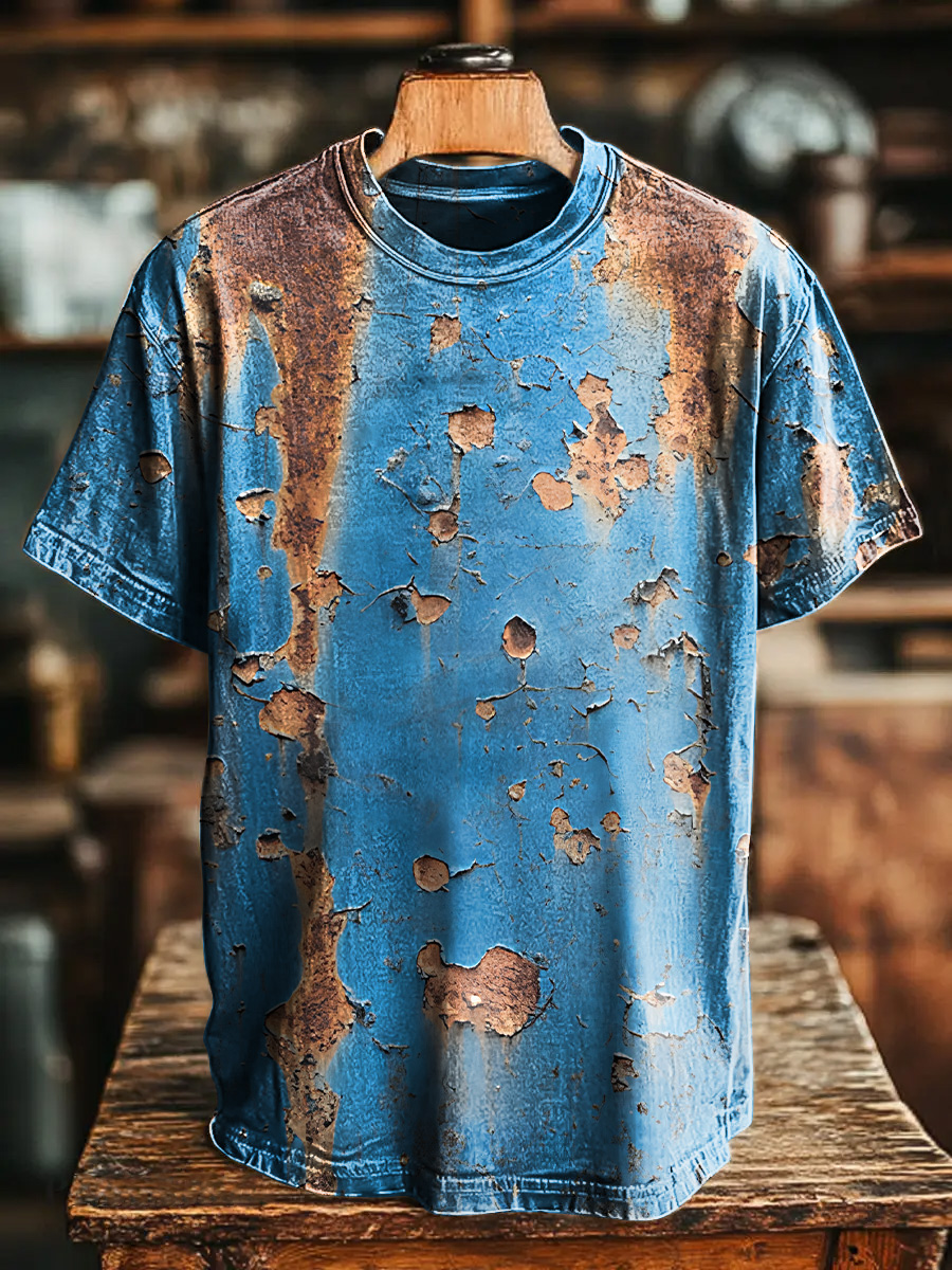 Retro Aged Rust Art Print T-shirt
