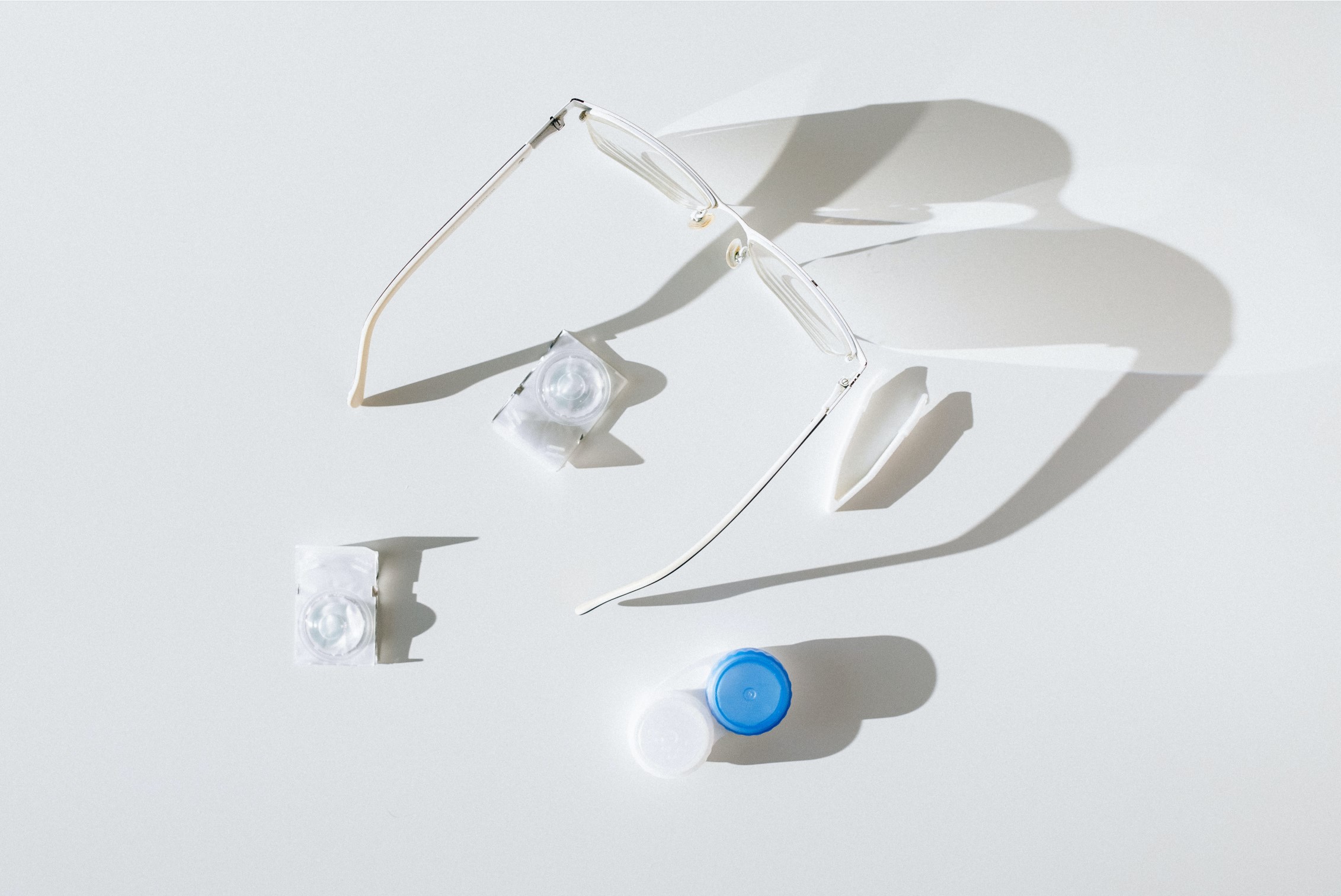 Unmasking the Invisible: How to Tell if Your Contact Lens is Still in ...