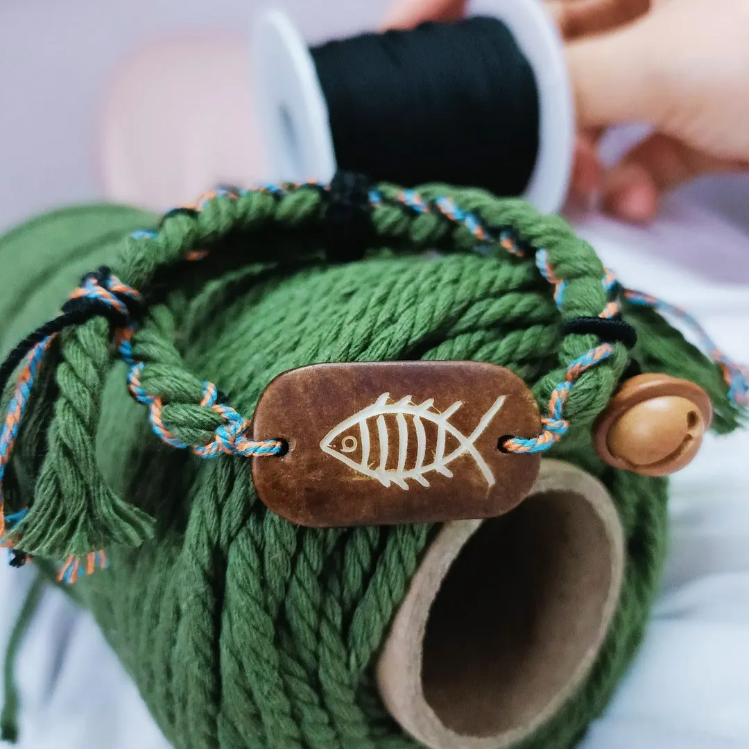Tibetan Natural ox Bone Fish Woven Cotton Rope Lucky Bracelet