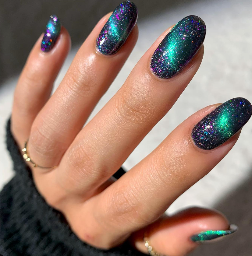 Stunning Cat Eye Nails For Your Next Manicure MOROVAN Stunning Cat Eye Nails For Your Next Manicure MOROVAN
