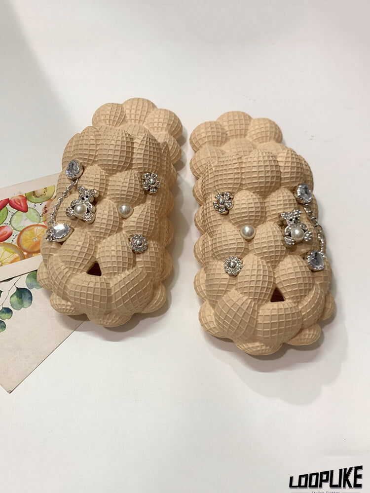 Lychee Non-slip Spa Bubble Massage Slippers - LoopLike