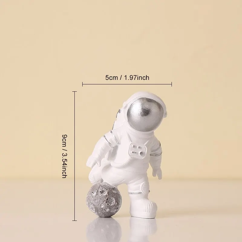 Nordic Astronaut Figurine Resin Spaceman Sculpture Modern Home Decor ...