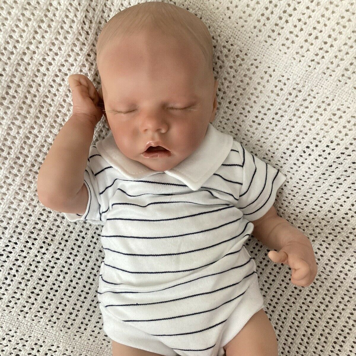 17'' Soft Lifelike Full Body Reborn Baby Doll Named Maia
