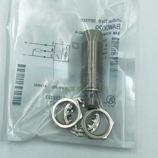 Connected to Incoming Switch BAW0029 BAW M18MG-UAC16F-S04G-K Voltage ...