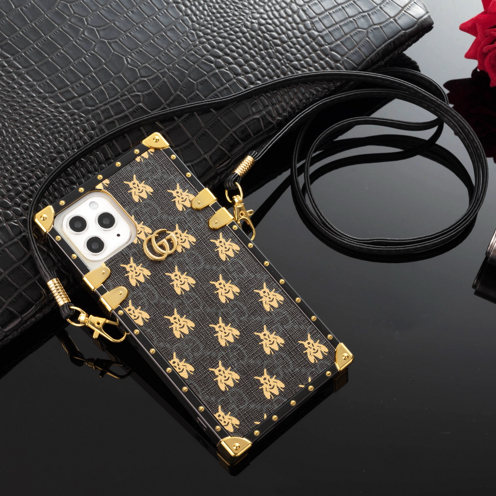 Classic Diagonal Bag Style Apple iPhone Cases