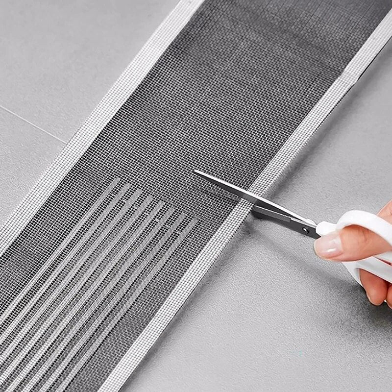 Self-adhesive Mesh Grid Wall Hanging Roll