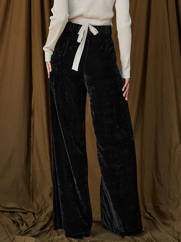 Elegantly Relaxed High-Waisted Solid Color Trousers