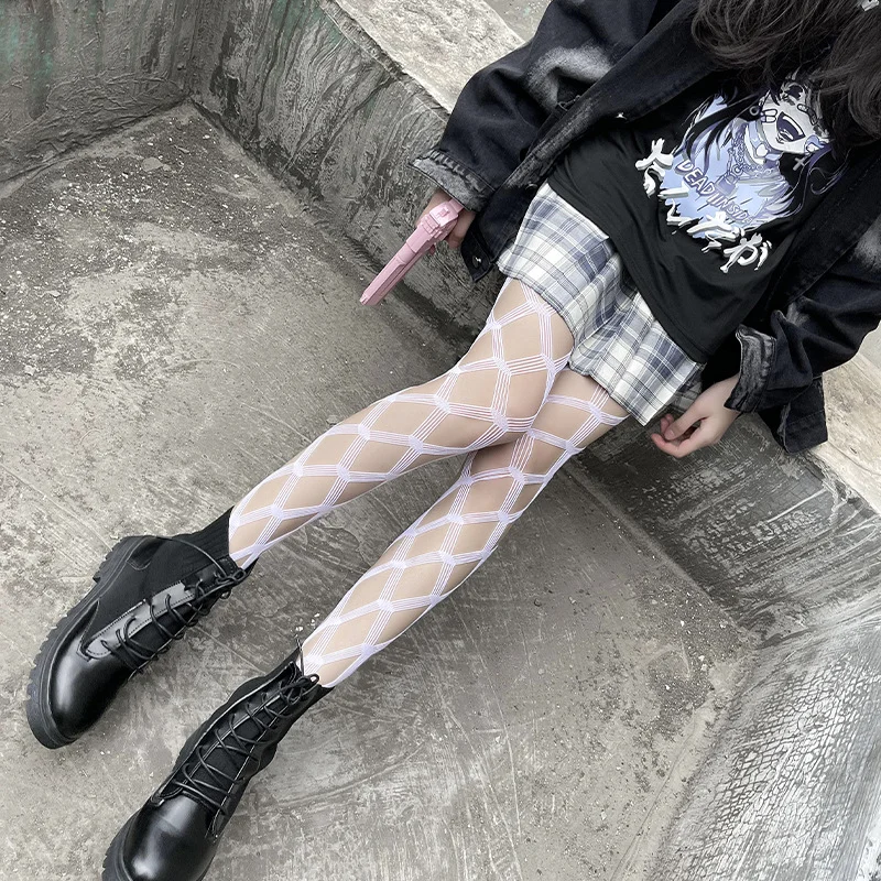 FIVE-LINE DIAMOND CHECK FISHNET SOCKS