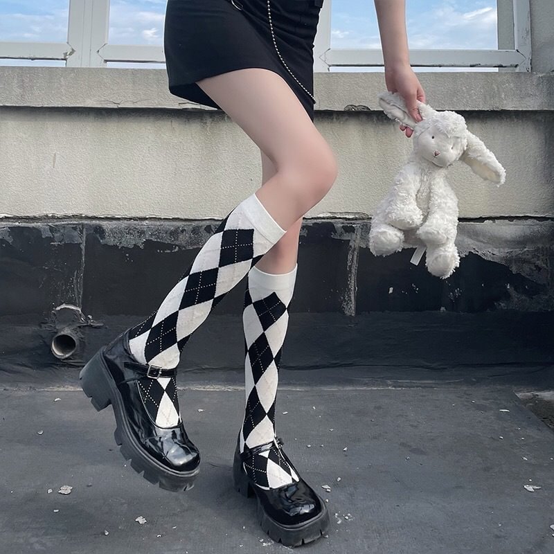 JAPANESE DIAMOND LATTICE JK CALF SOCKS