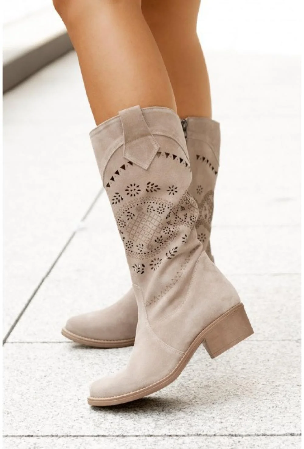 Qengg 2022 Winter Women Boots Fashion Retro Flower Suede Round Toe ...