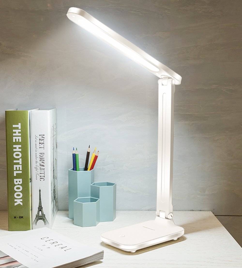 Vertical table lamp LED learning tool