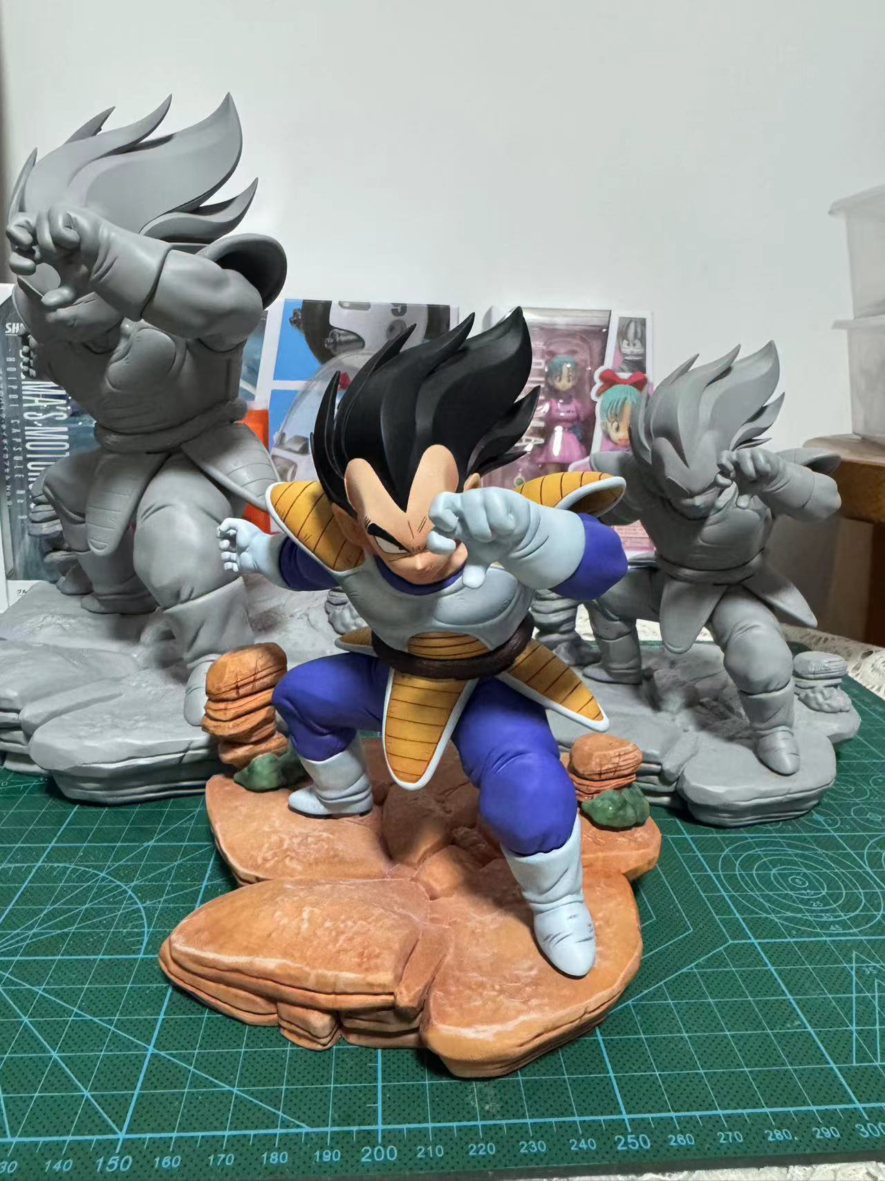 S- & S Scale Starting Hand Vegeta - Dragon Ball Resin Statue - PISCES ...