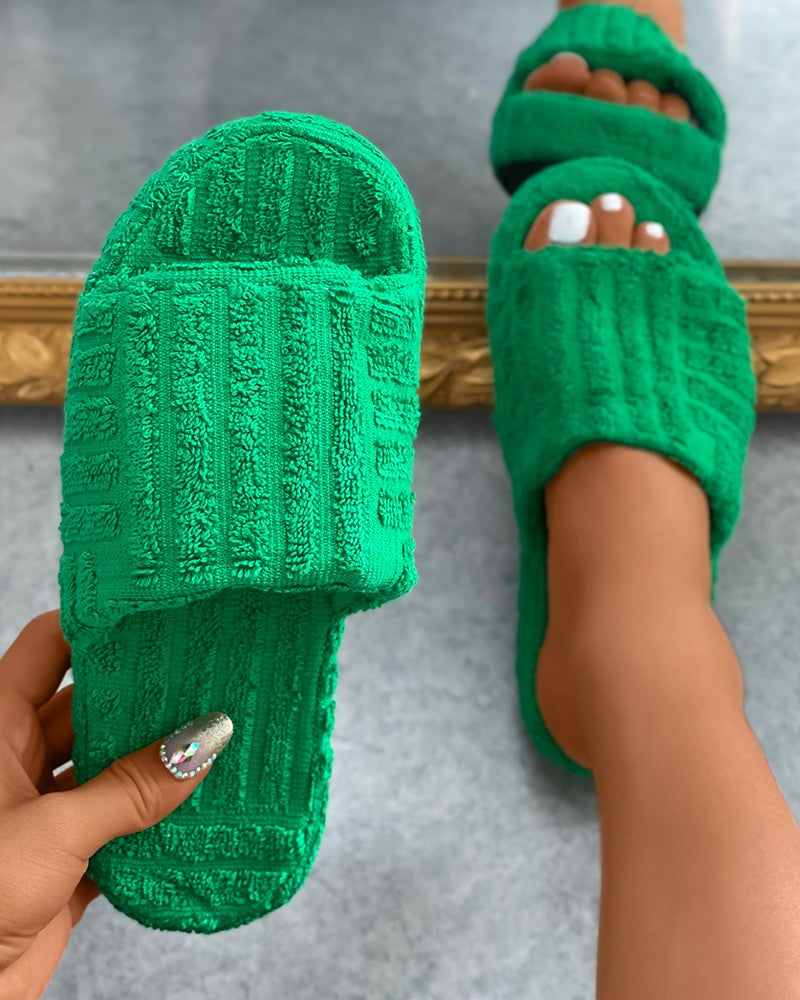Round Toe Fluffy Slide Slipper