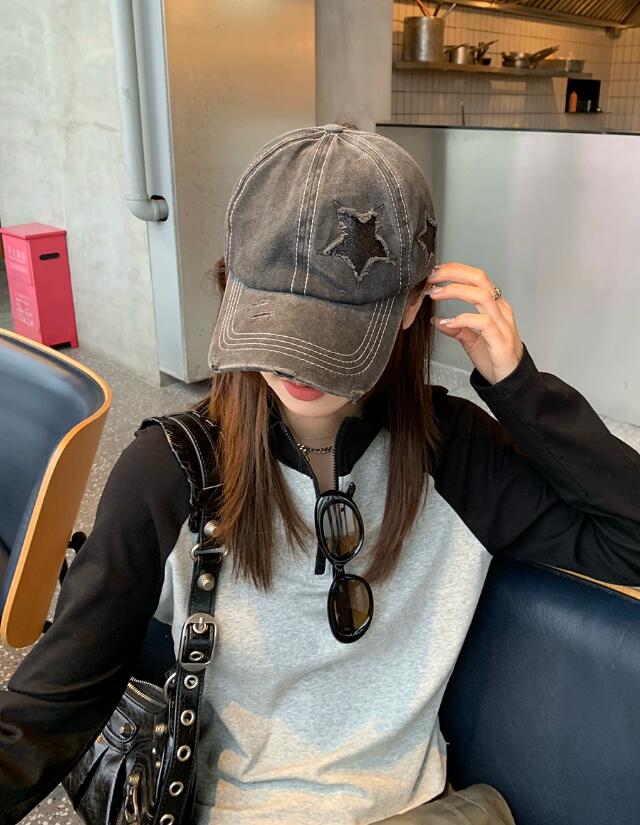 STAR RIPPED BASEBALL CAP