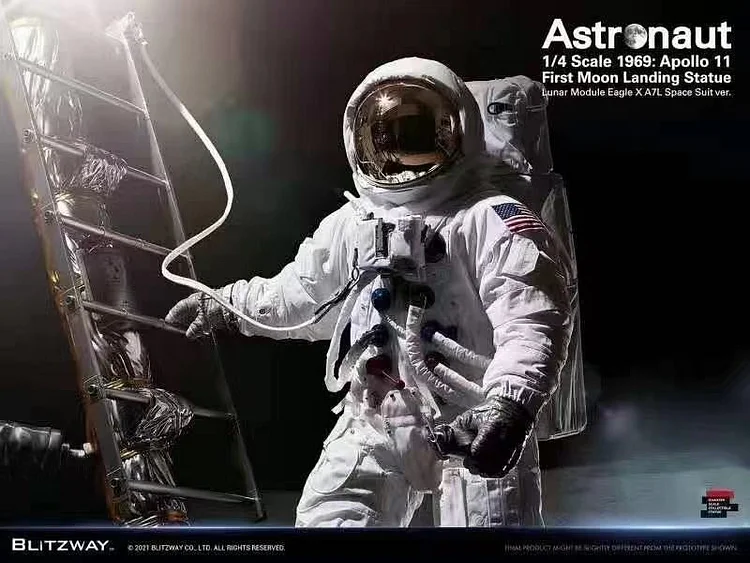 Astronaut Apollo Statue