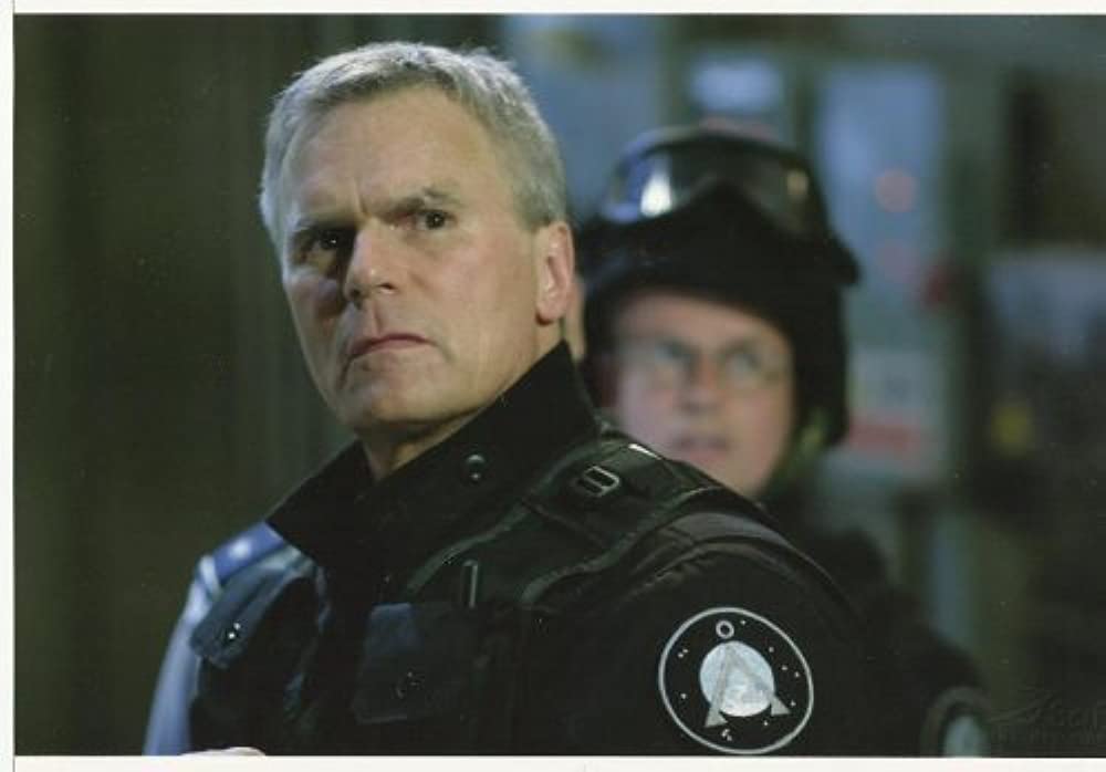 Stargate SG1 Richard Dean Anderson as Col. Jack ONeill Frame Shot 8 x ...