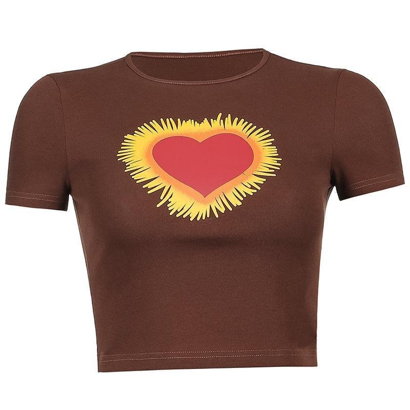 FEATURED HEART PRINT CROP TOP