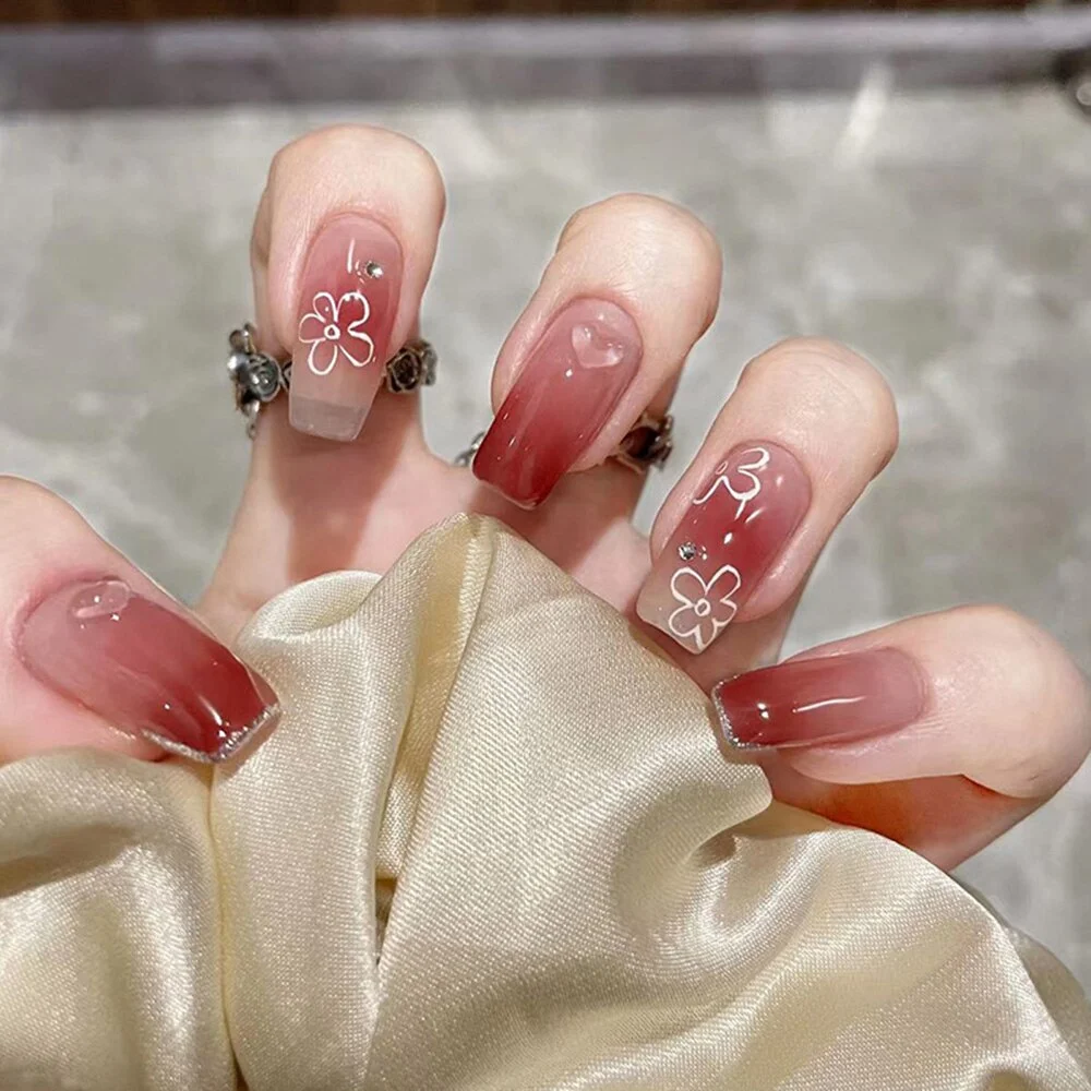 Churchf Decorated Nails 24pcs Glossy Gradient Red False Nail Cute Nail ...