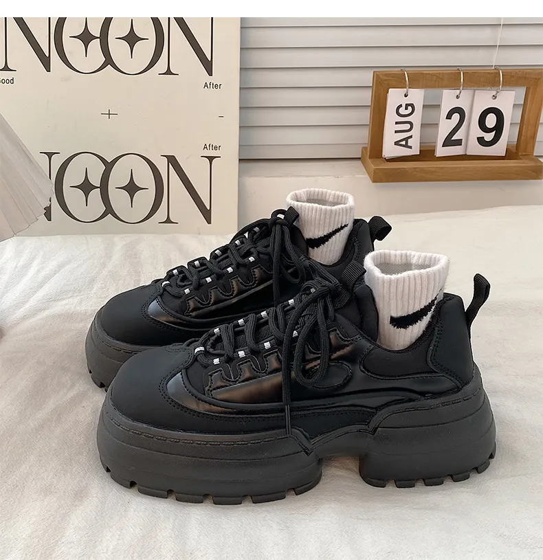 SQUARE TOE LACE UP PLATFORM SHOES (4.5-8.5)