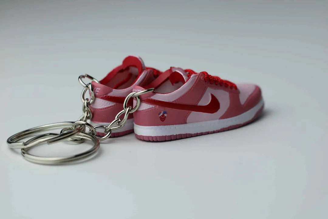 SB Dunk Low Strange Love -Sneakers 3D Keychain