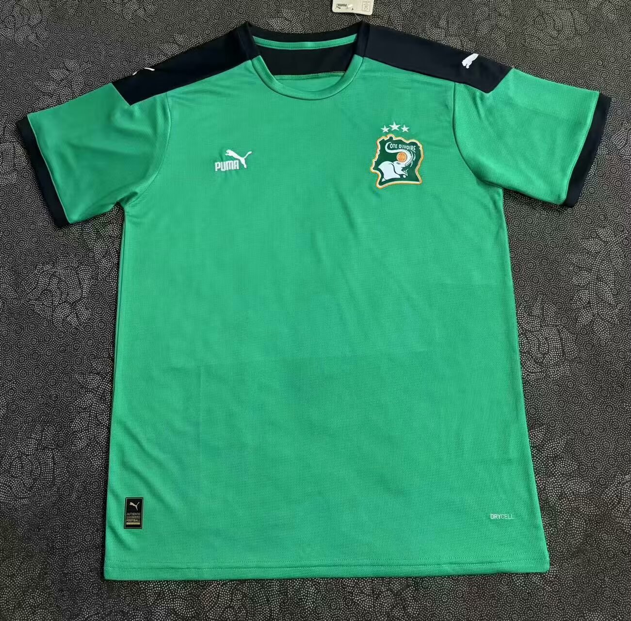 25-26 Ivory Coast training uniform green