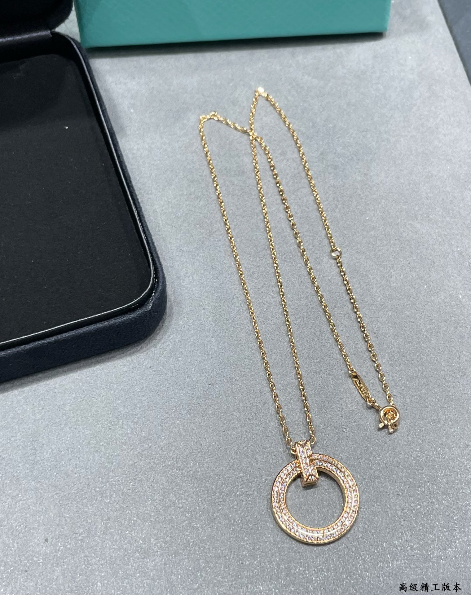 Tiffany's narrow circle necklace