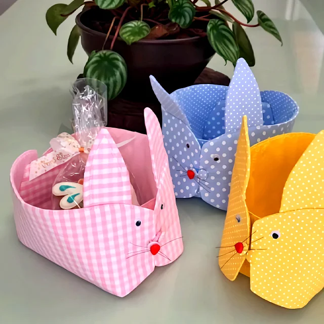 Easy Folding Basket Template - With Instructions