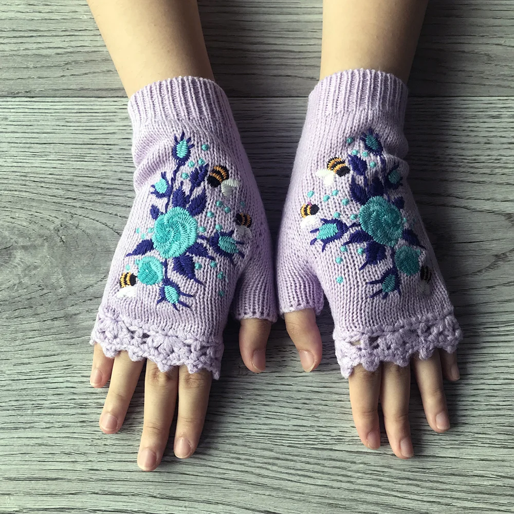 Hand Embroidered Gloves Women's Knitted Gloves Flower Gloves
