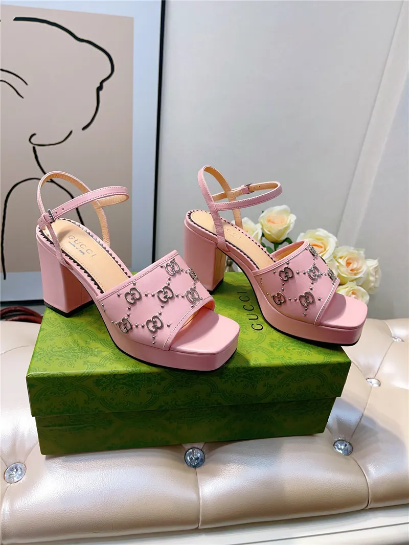 gucci GG buckle platform high heels | every-designers.ru