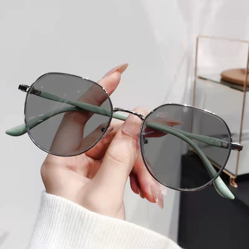 Korean Student Glasses Blue Light Proof Goggles Color Changing Glasses ...