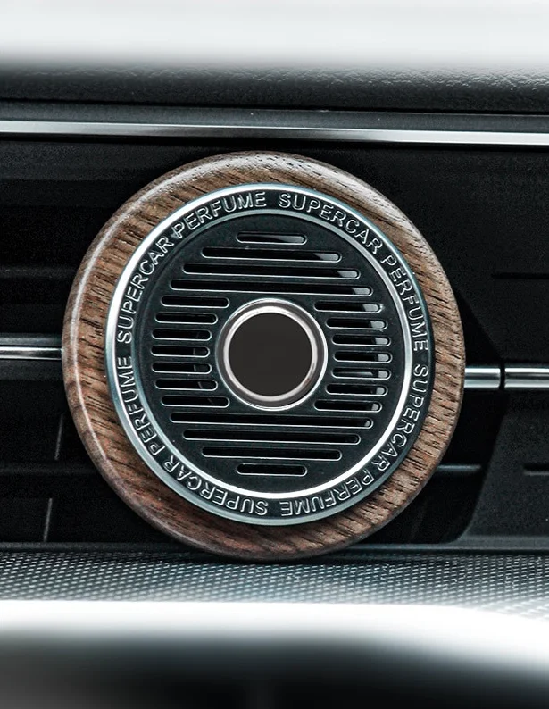 Car pendant walnut wood pendant can be customized with LOGO car perfume