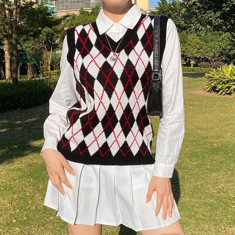 DIAMOND CHECK KNIT VEST 202108主动下架
