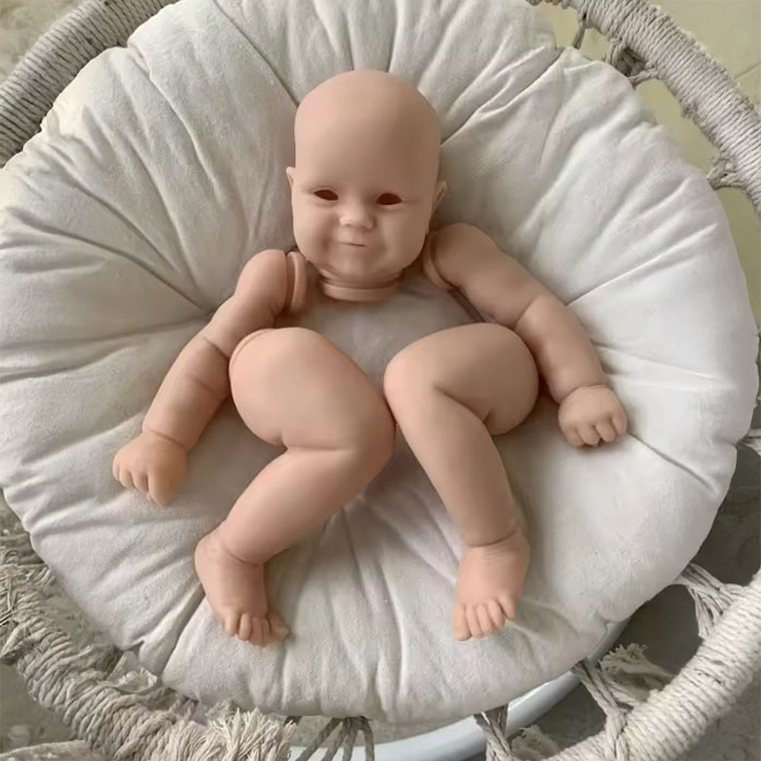 20 Inch Reborn Baby Doll Kit Maddie Vinyl Baby Molds Blank Unpainted ...