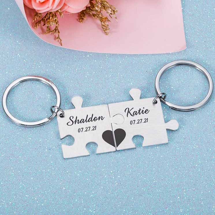 Puzzle Keychain Set Personalized Names Interlocking Keychain for Couple