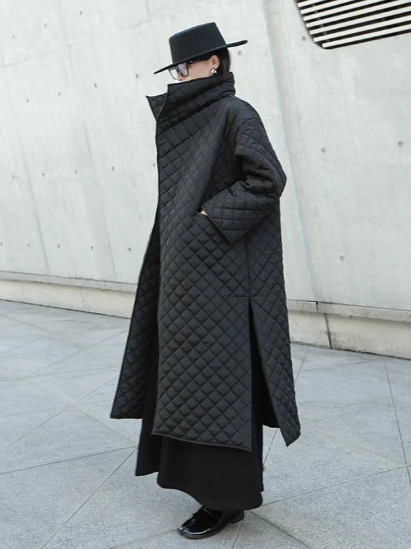 Elegant Black Rhombic High-Collar Long Coat with Split Sides