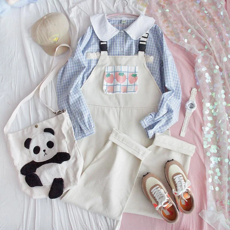 CREAM STRAWBERRY PRINT OVERALLS