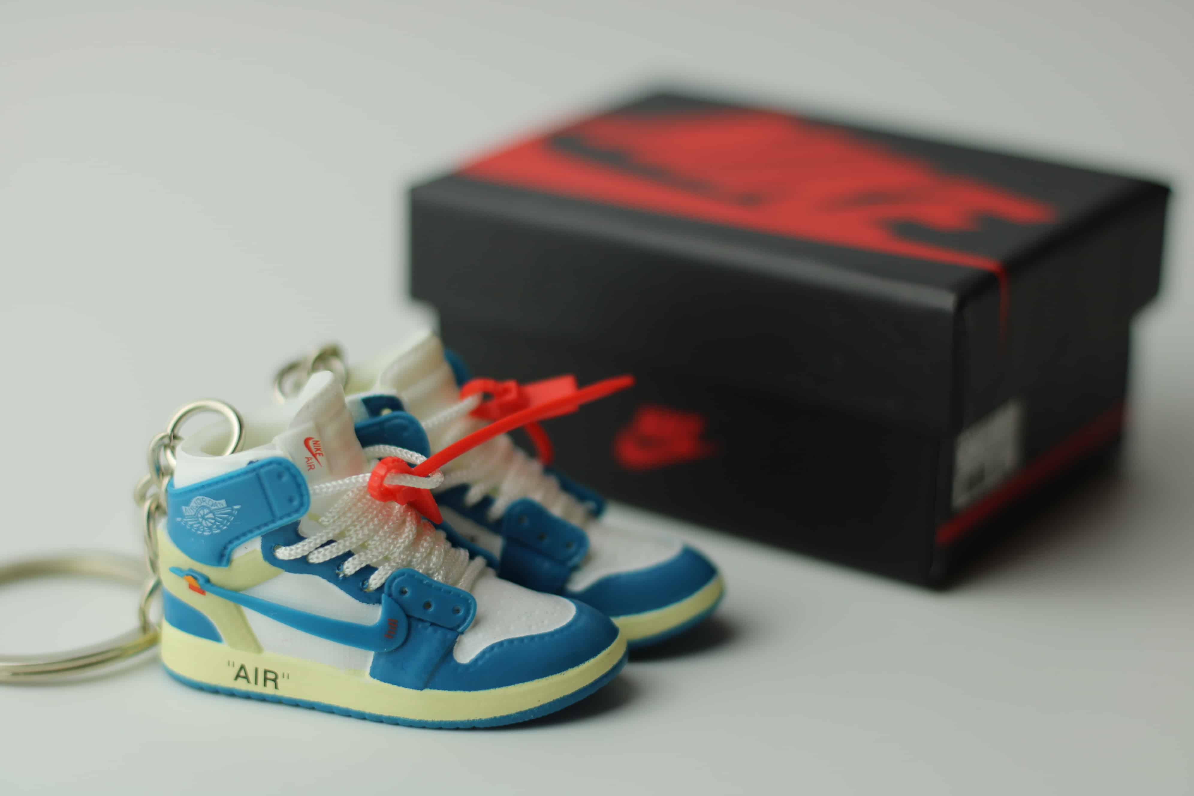 AJ 1 Off-White Blue "UNC" -Sneakers 3D Keychain