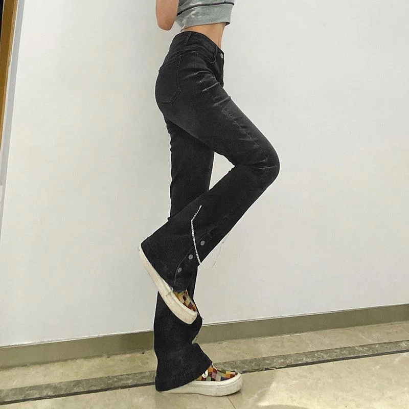 CHAIN BUTTON SPLIT MICRO FLARED JEANS