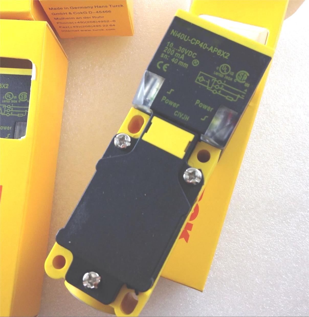 Proximity Switch NI40U-CP40-AP6X2