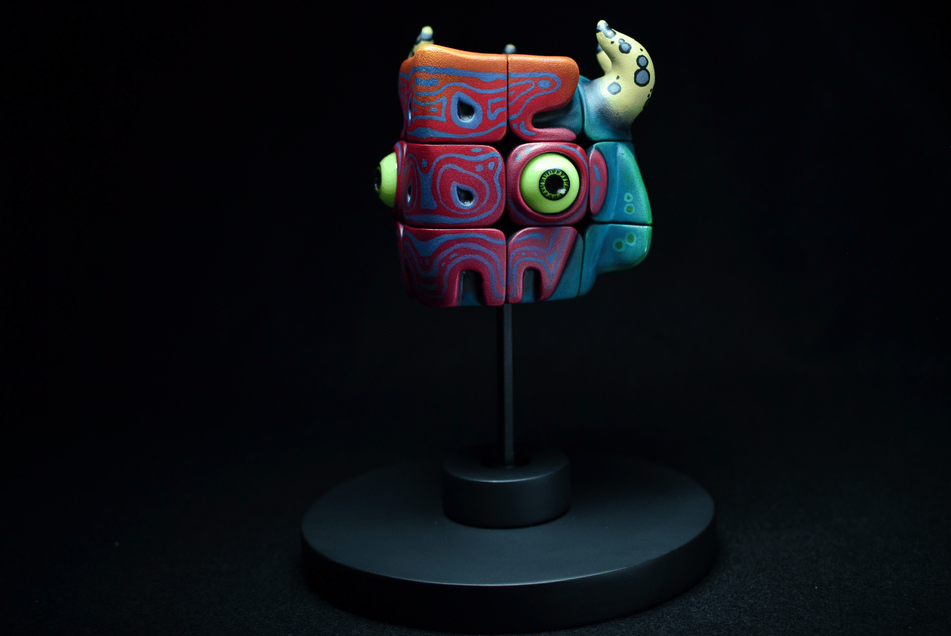 👁️👹Artists Handmade Art Monster Sculpture Rubik's Cube Toys🔥