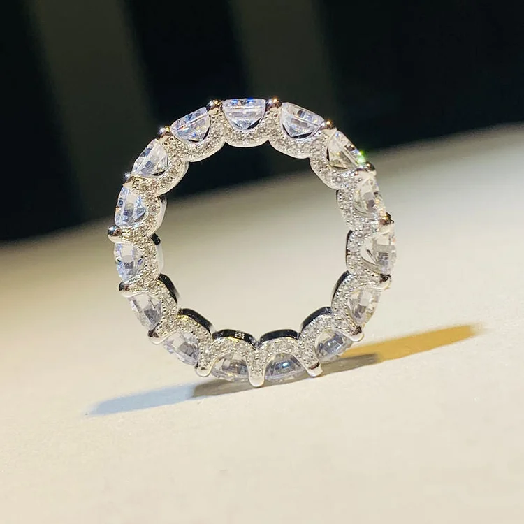 Clear Ferris Wheel Ring