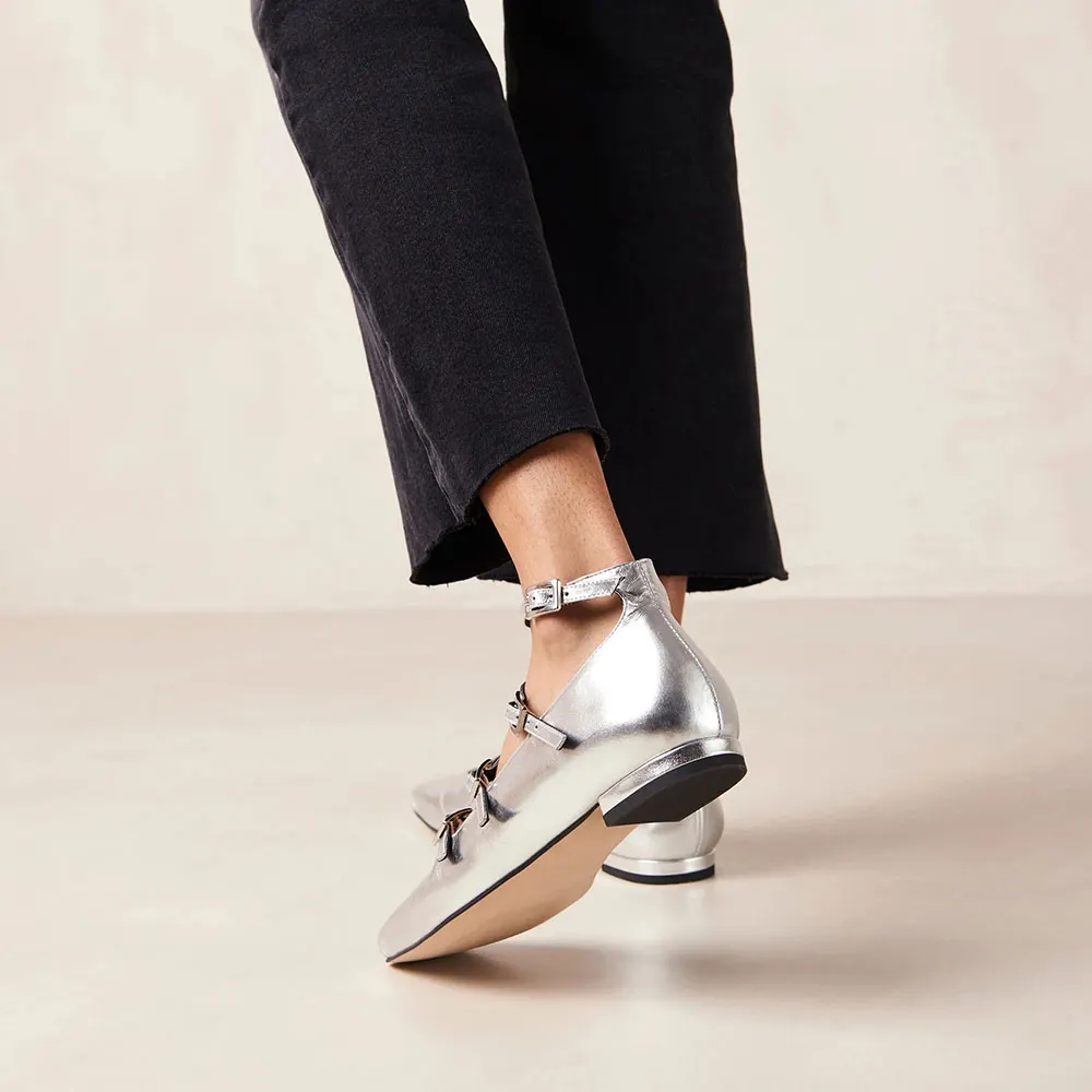 Metallic Silver Square Toe Strappy Flats Buckled Mary Jane Shoes
