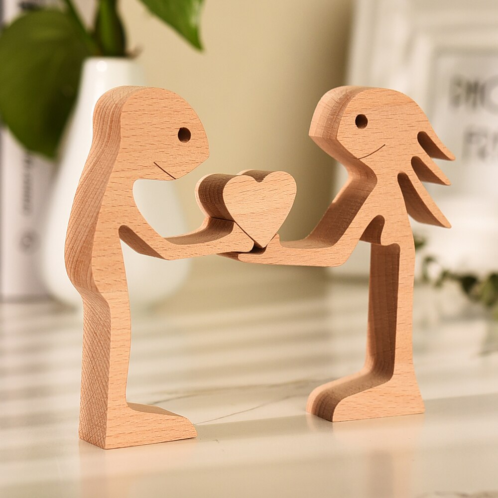 Couple's Wooden Statue With Love Hearth Small Decor Great Sculpture ...