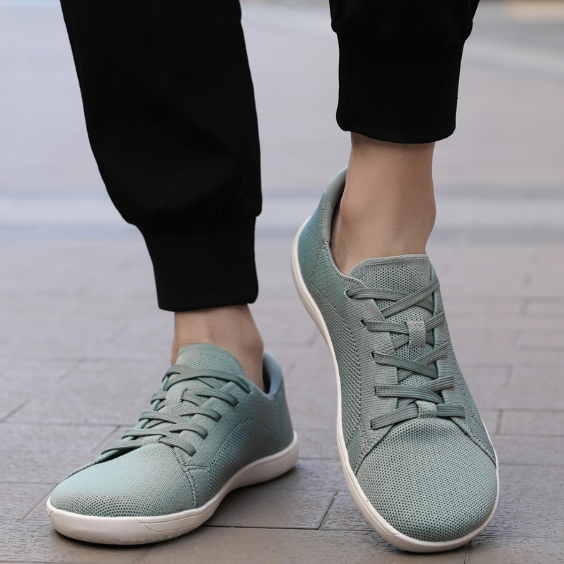 What Is 2E Width? (Shoe Size Chart & Guide)