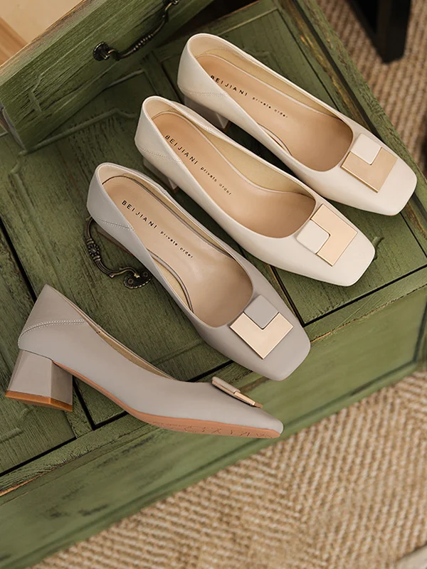 Timeless Elegance - Square Buckle Chunky Mid Heel Shoes with Square Toe