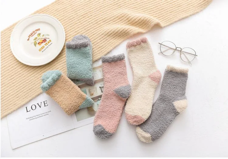 Color Matching Floor Socks